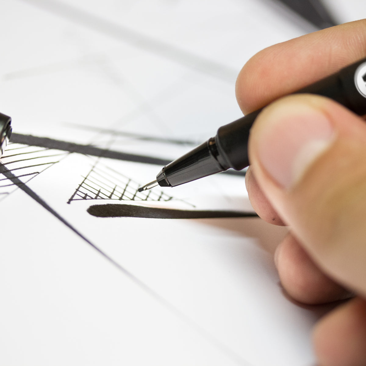 Fineliners » Tynde tuscher med utrolig præcision – DRIPS CPH